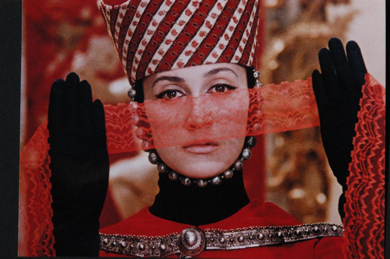 Selected films - Nran guyn / The Color of Pomegranates